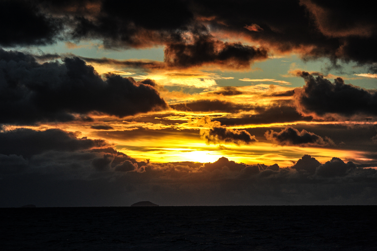 Crossing The Drake Passage | An Expedition Cruise Guide