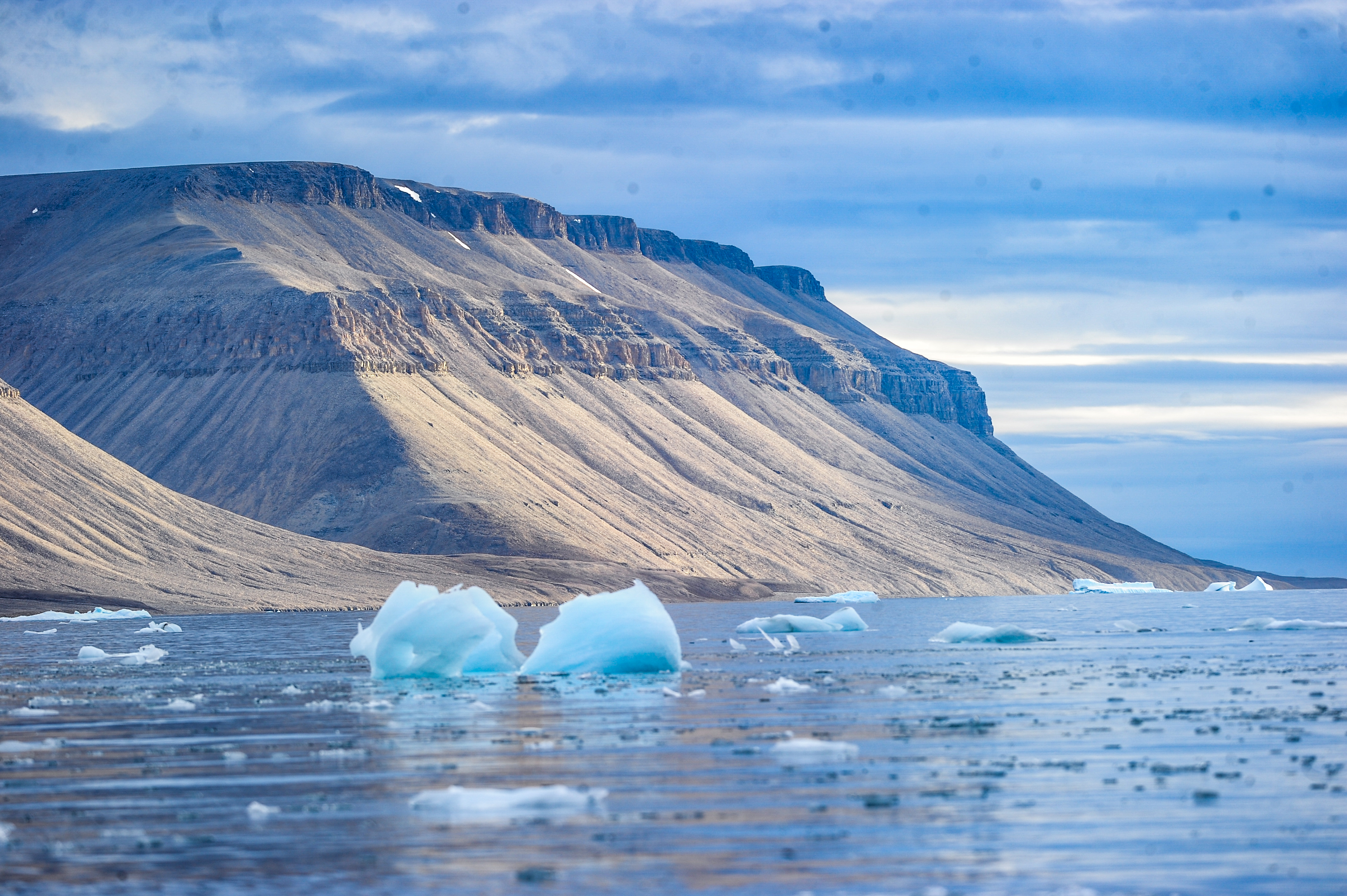 Understanding Sea Ice | An Expedition Cruise Guide