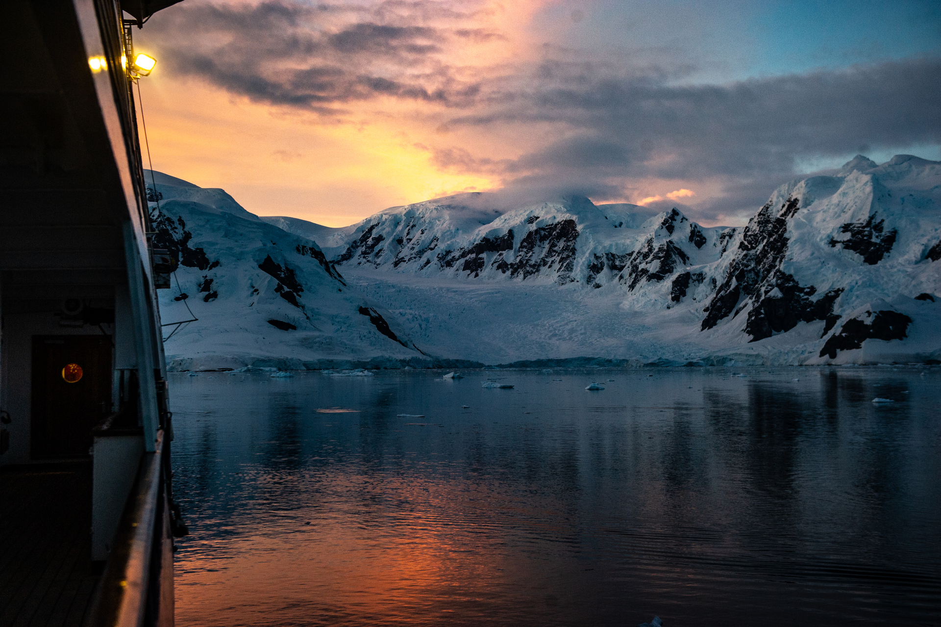 Crossing The Drake Passage | An Expedition Cruise Guide