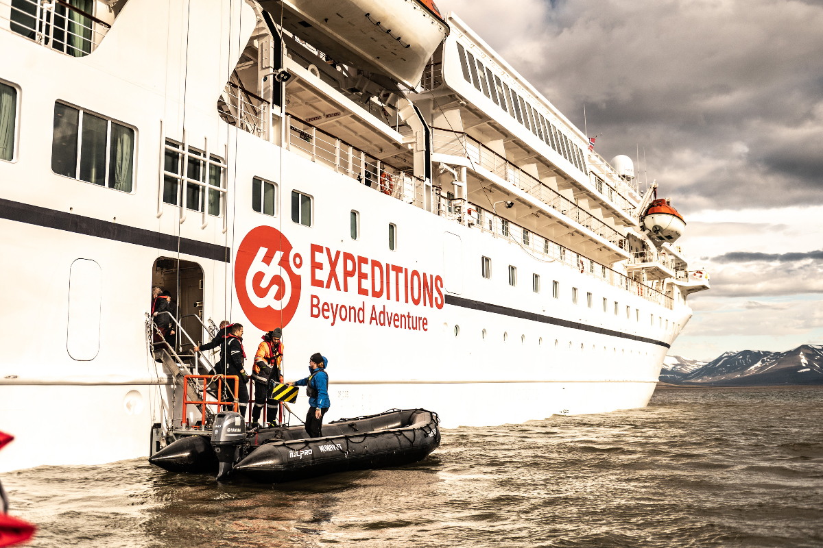 66° Expeditions