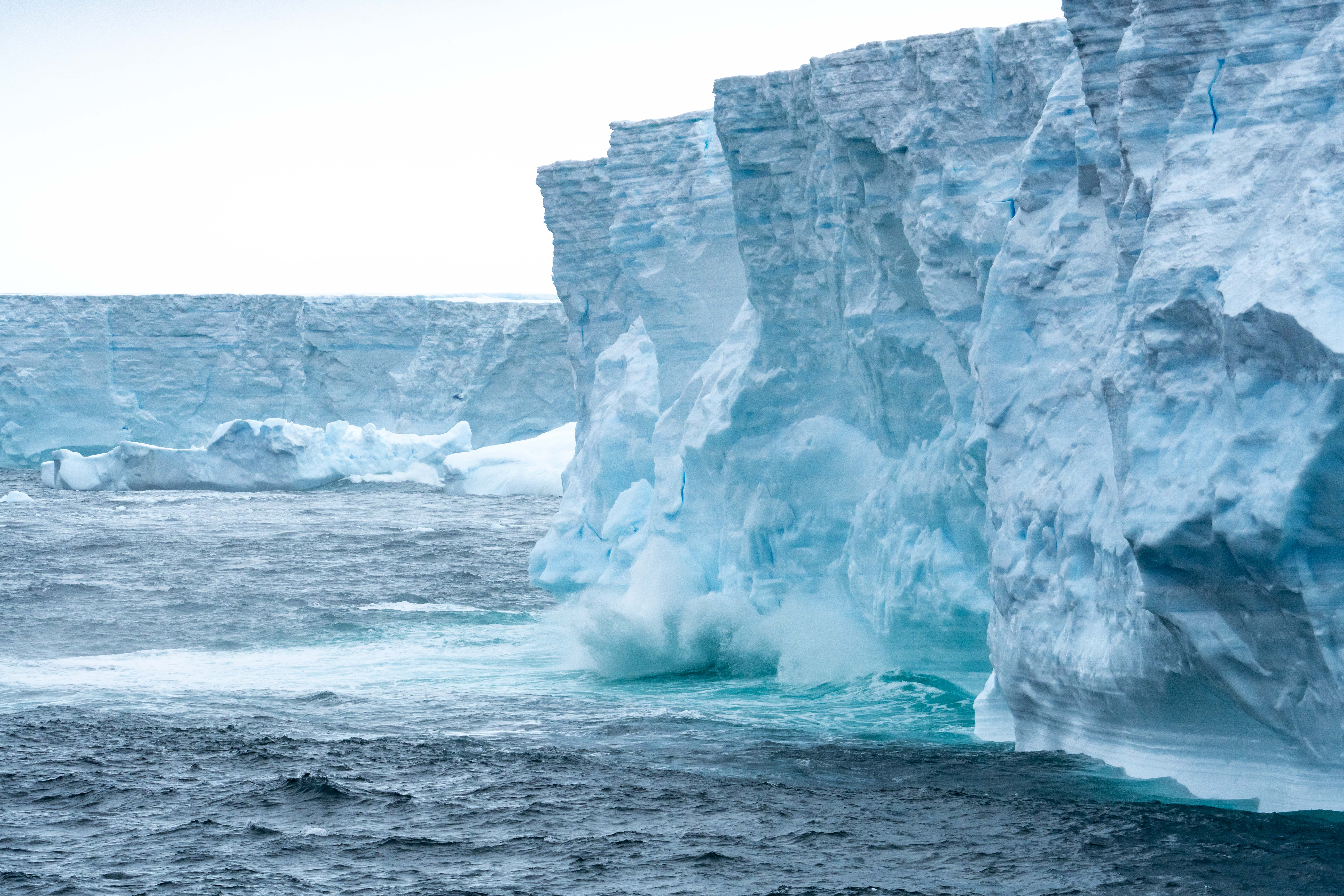 Unveiling Iceberg A23a: The Latest Marvel of Nature | ExplorEarth