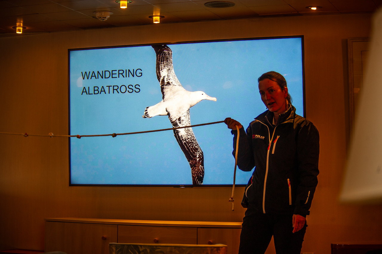 Expert Lectures | ExplorEarth